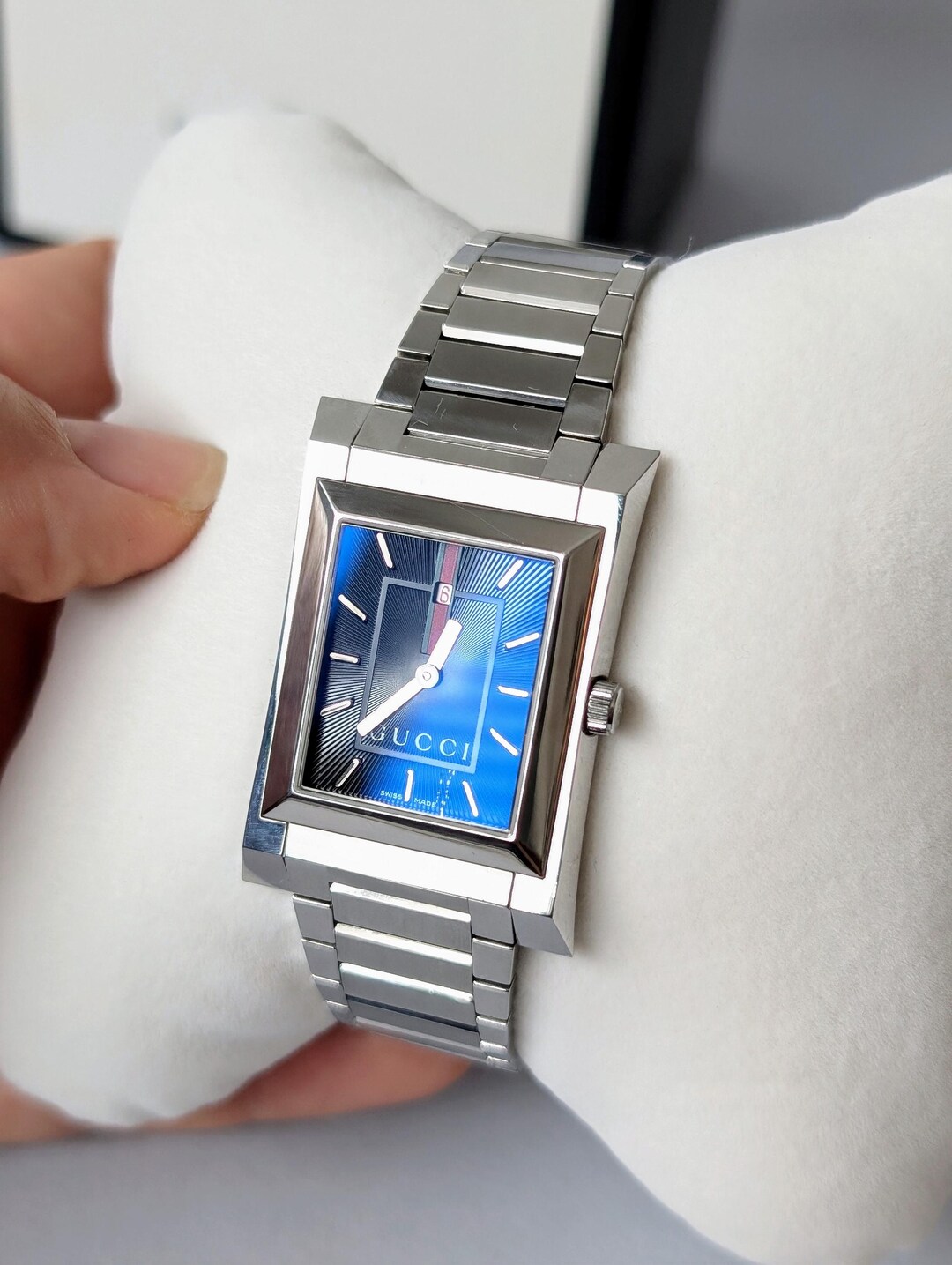 Gucci Tank Watch 111M Date Tank Sapphire Glass Quartz Swiss Wristwatch ...