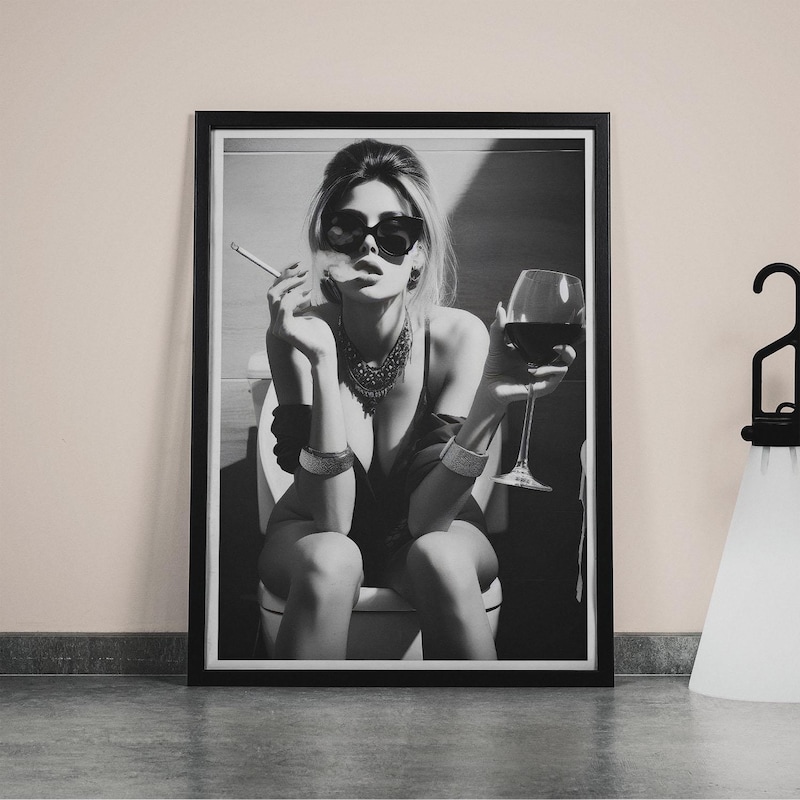 Bathroom Art Lady on Toilet - Etsy UK