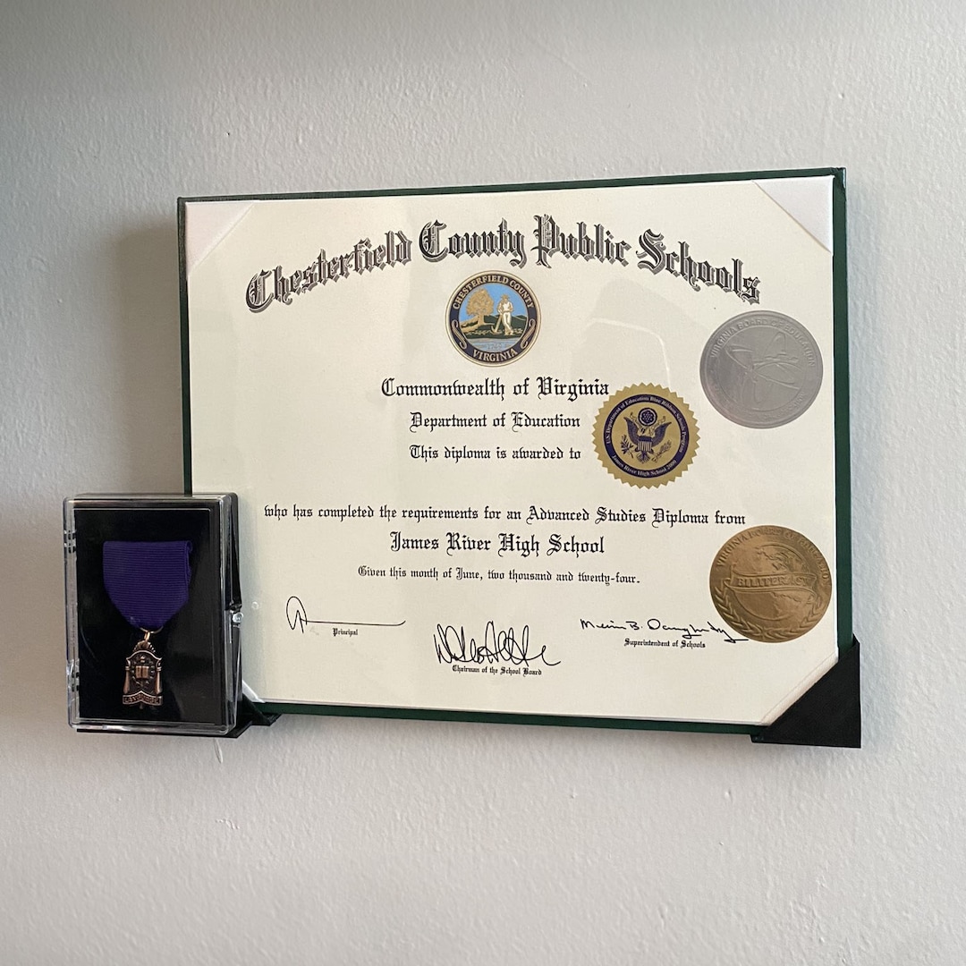 3D Printed Wall Mount Diploma and Medal Holder - Etsy