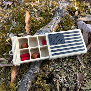 American Flag Pill Box - Tactical Pill Box - 1 to 8 Compartments ...