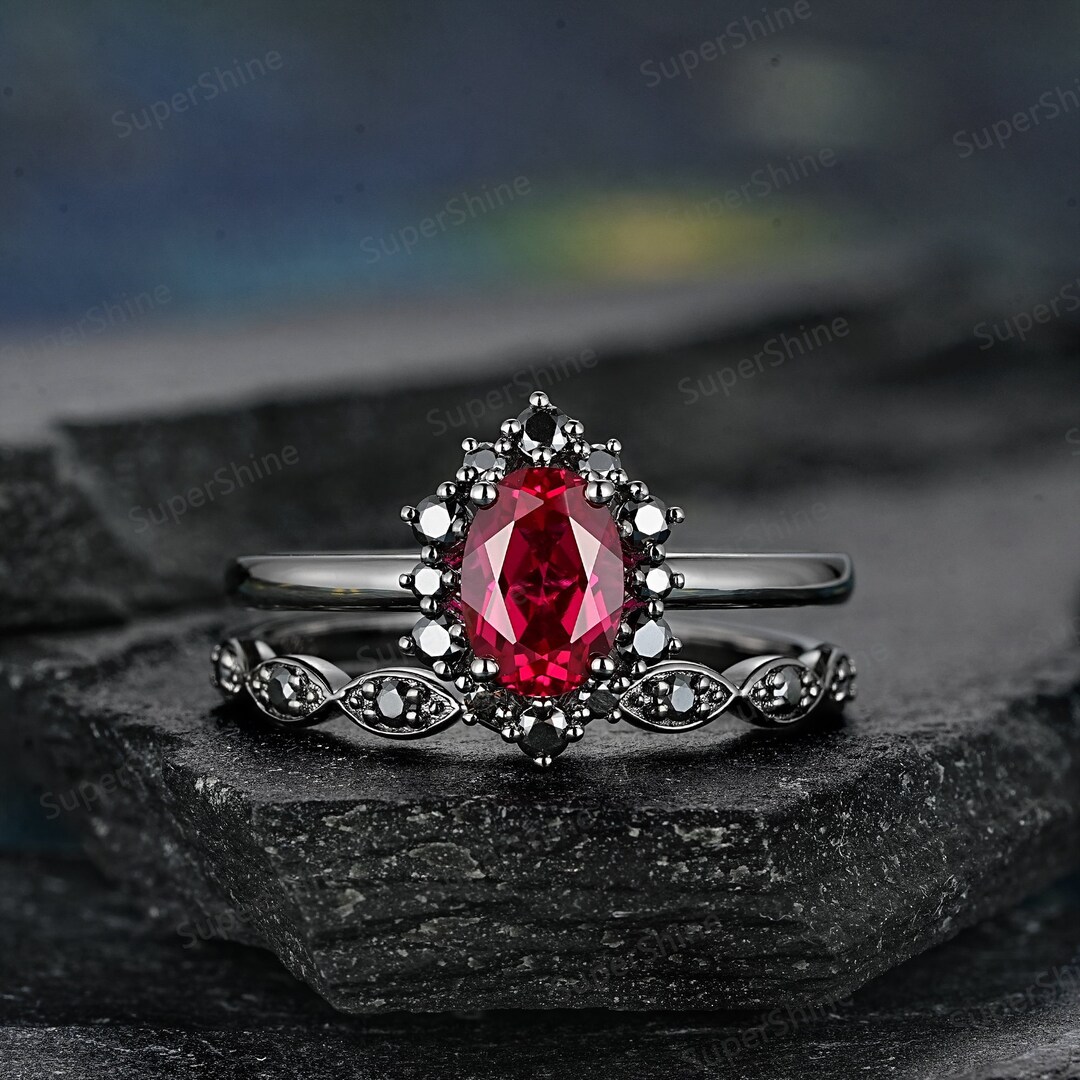 Vintage Oval Ruby Engagement Ring Set Gothic Black Gold Ruby Wedding ...