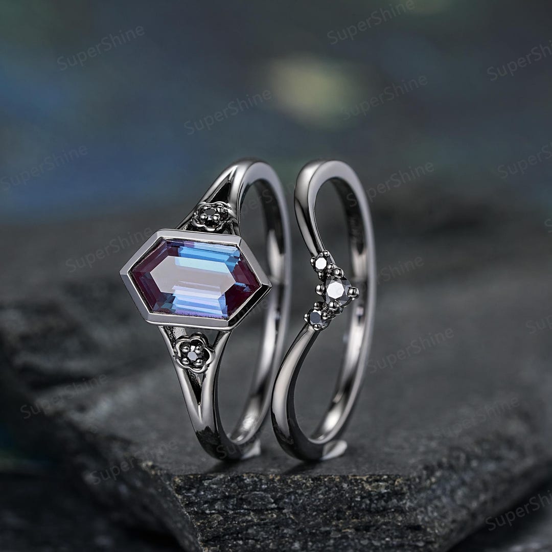 Hexagon Cut Alexandrite Engagement Ring Set Black Gold Flower Wedding ...