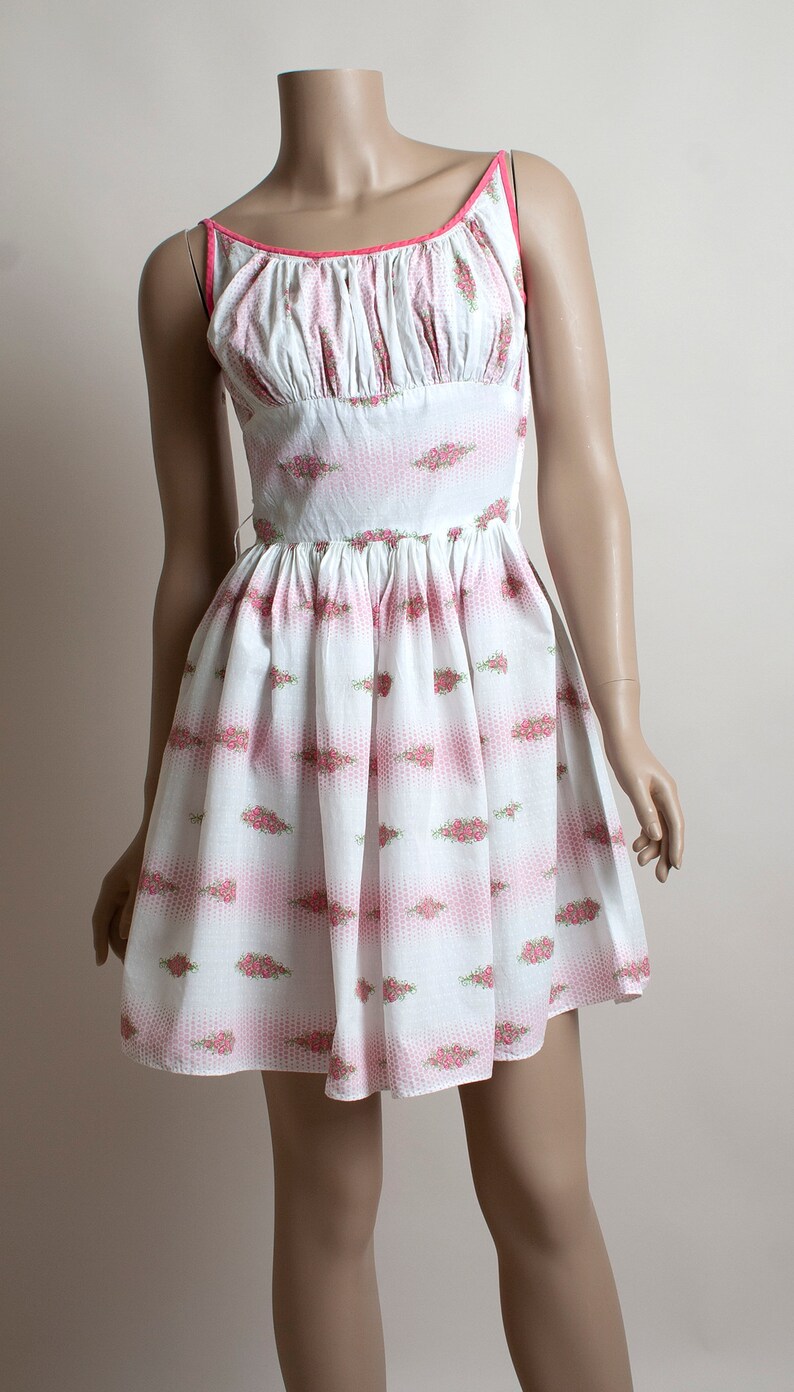 Vintage 1960s Sundress Pink Flower Bouquet Print on Light | Etsy