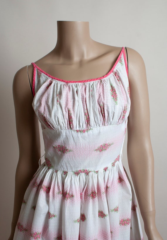 Vintage 1960s Sundress - Pink Flower Bouquet Print on… - Gem
