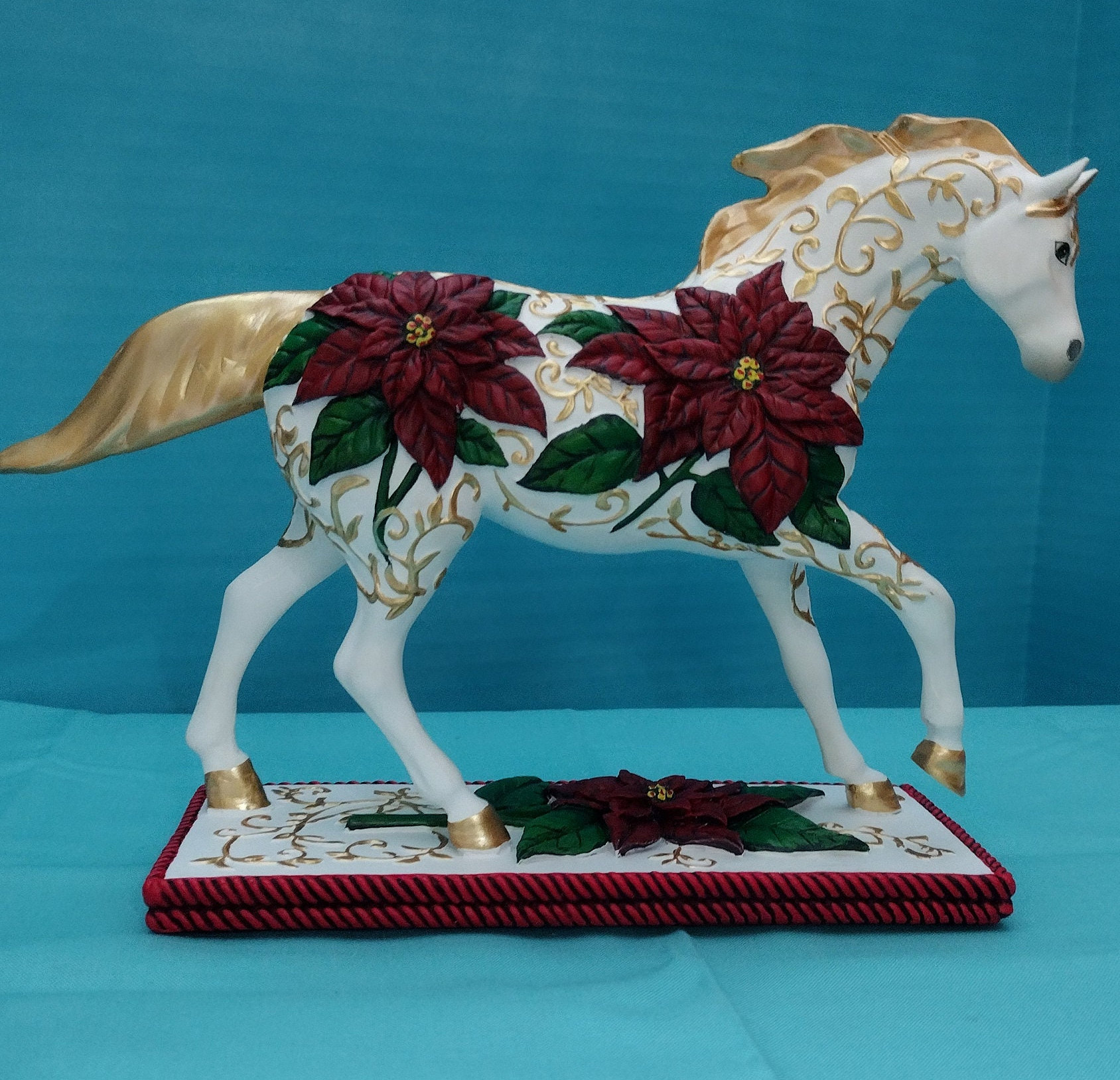 Trail of Painted Ponies POINSETTIA PONY 1E 0177 RETIRED 01/2010 With ...