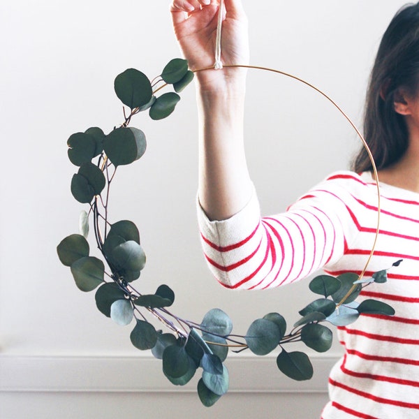 Modern Wreath - Etsy