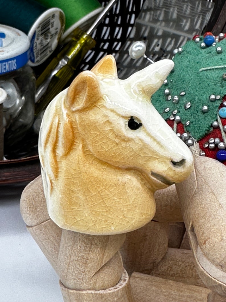 Unicorn Thimble SYLVAC Hand Crafted in England Some Crazing Porcelain ...