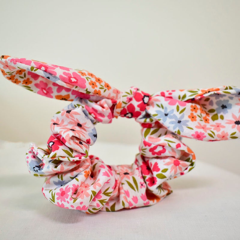 Bow Scrunchie - Etsy