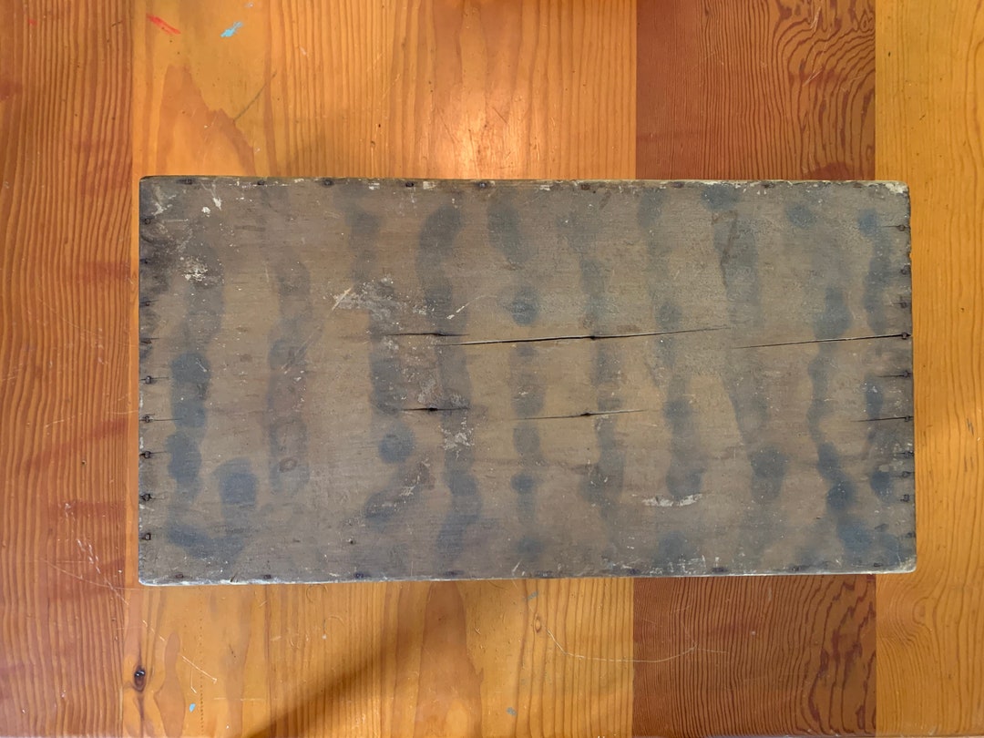 Primitive Smoke Decorated 1800s Storage Document Box With Rectangular ...