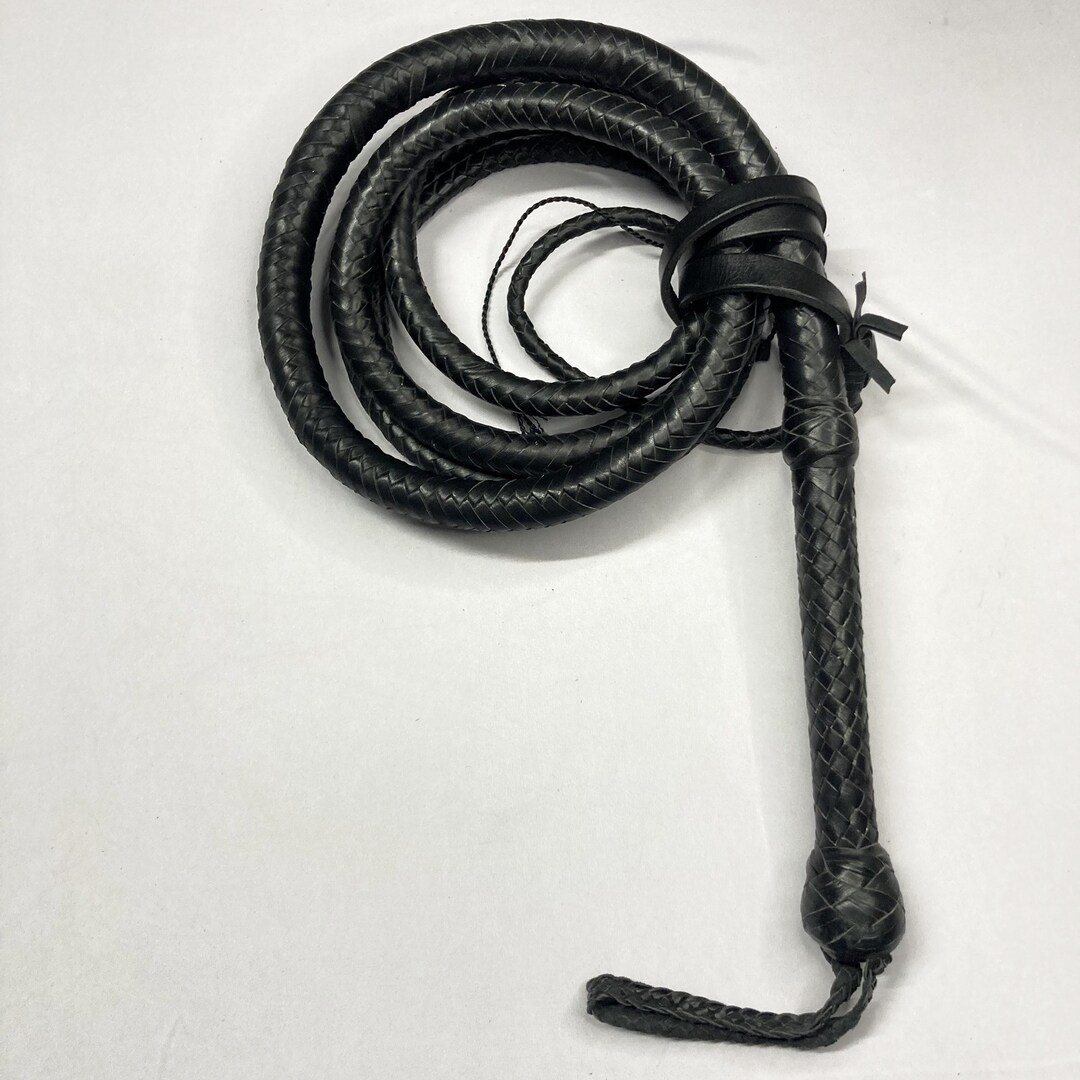 Black Kangaroo Hide Leather Bullwhip , 4ft to 12ft, 12/16 Plait Indiana ...
