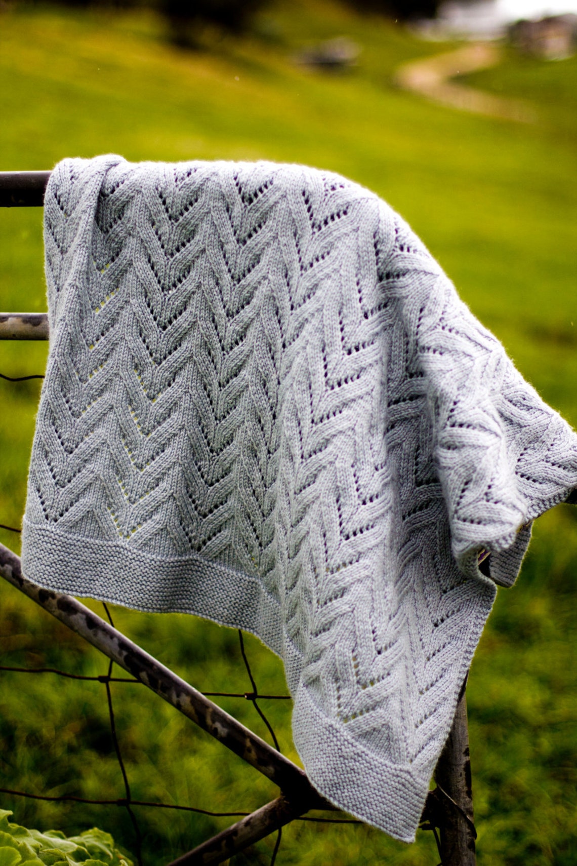 Twisty Lace Baby Blanket Pattern - Baby Cakes by Lisafdesign - Download ...