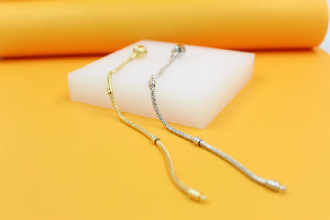 18K Gold Filled Snap Clasp Mouse Tail Bracelet - Etsy