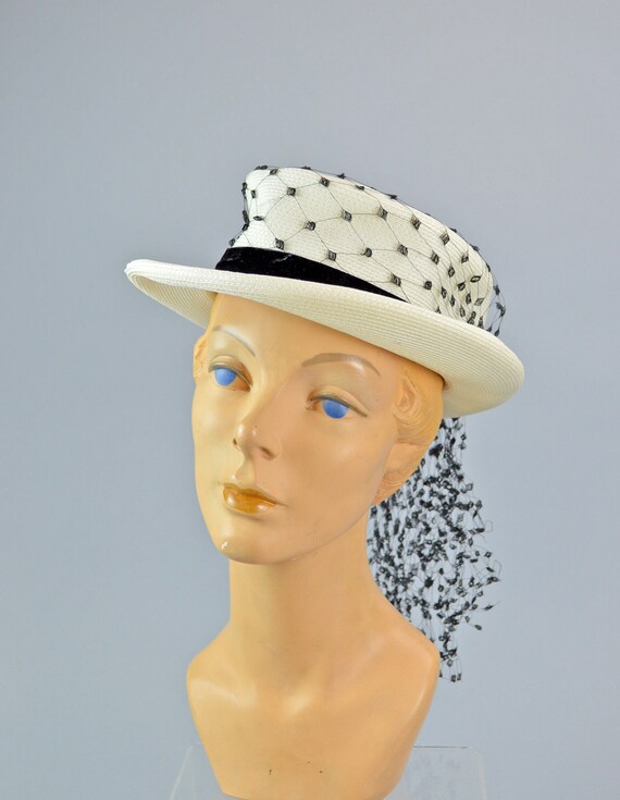 1940’s White Forward Tilt Hat ~ Vintage Chic Chapeau … - Gem