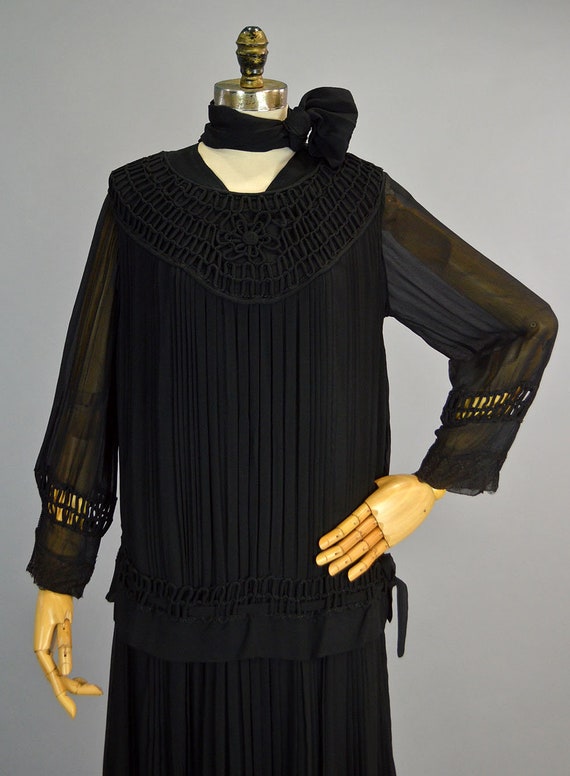 1920s Black Sheer Dress Vintage Chic Cord Embroidered… - Gem