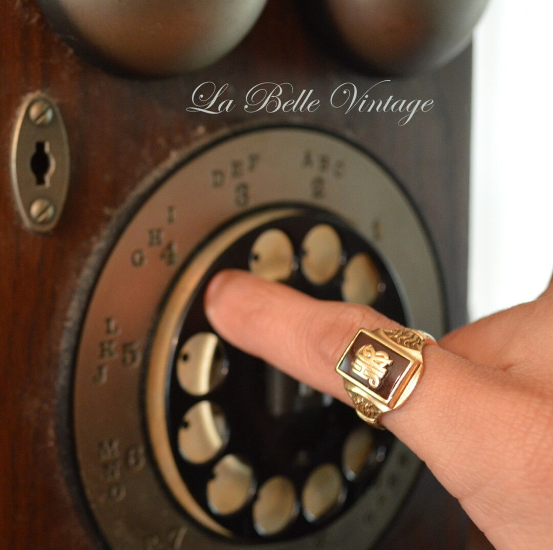 10k NYC School Ring ~ Vintage 50s 10kt Gold & Garnet Class Ring Sz 6 ...