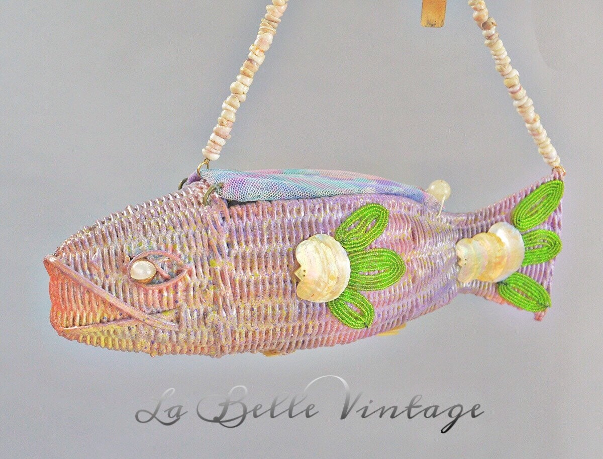 Novelty Fish Shaped Figural Handbag Vintage Wicker Tropical Parrot Fish ...