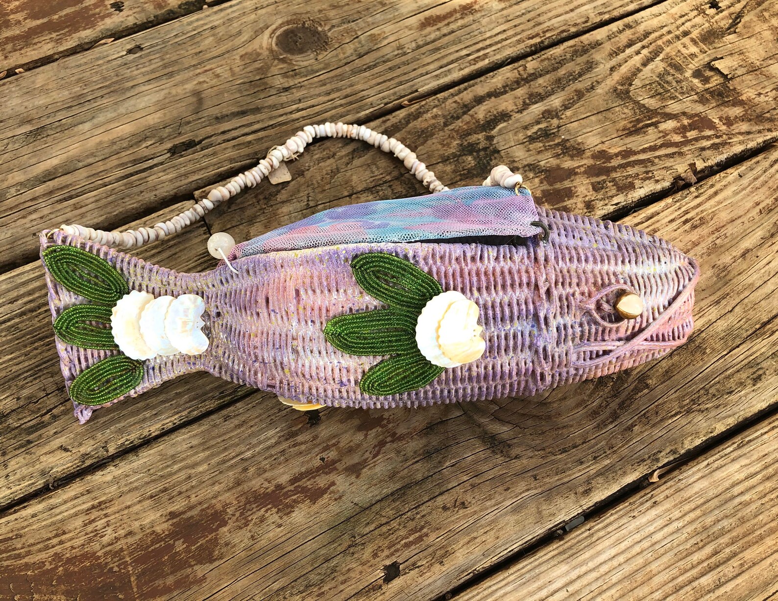Novelty Fish Shaped Figural Handbag Vintage Wicker Tropical Parrot Fish ...