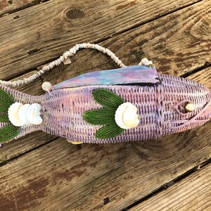 Novelty Fish Shaped Figural Handbag Vintage Wicker Tropical Parrot Fish ...