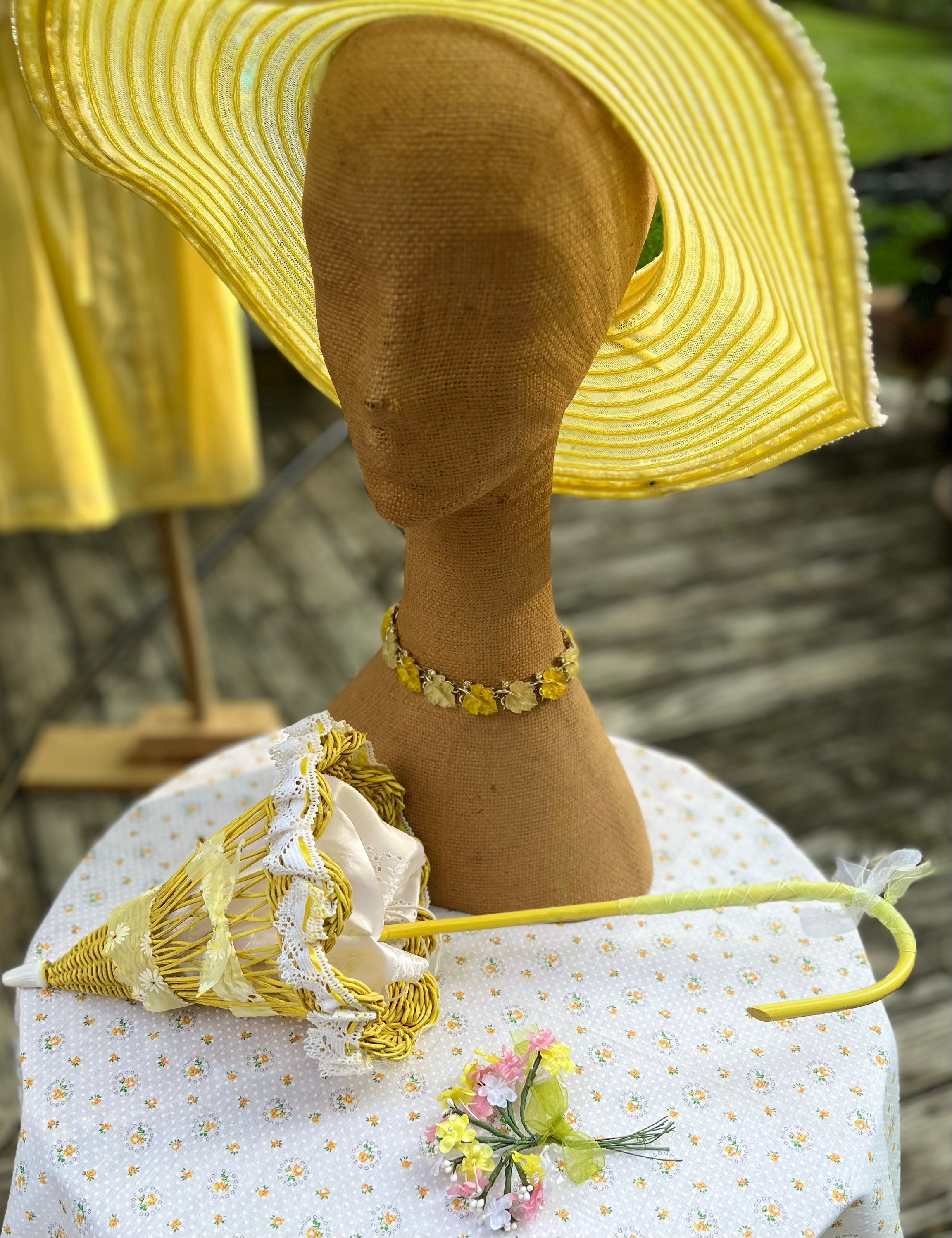 1950’s Sheer Lemon Garden Party Hat & Parasol Purse ~ Vintage Yellow ...