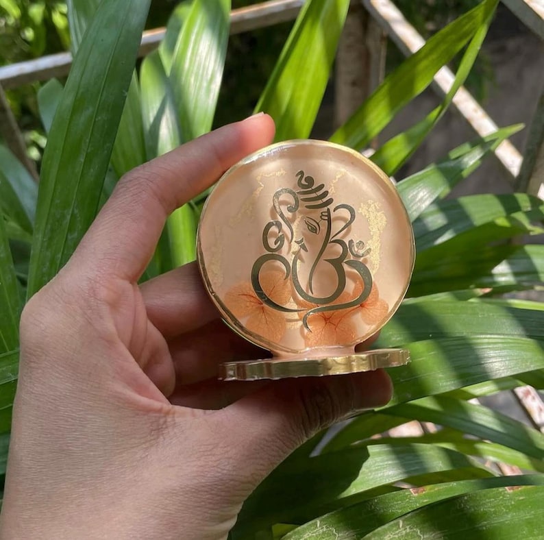 Customise Gold Ganesh Resin Art | Home Decor | Party Return Gift ...