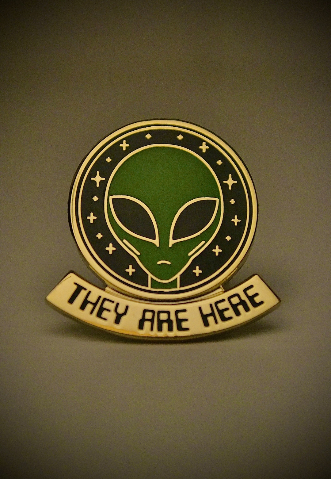 Alien Pin. UFO Pin. Hard Enamel Pin. Sci-fi Pin. - Etsy
