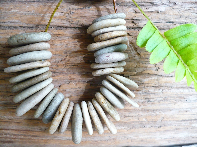 STONE BABIES 30 Small Pebblesgrey Beach Stones Natural - Etsy