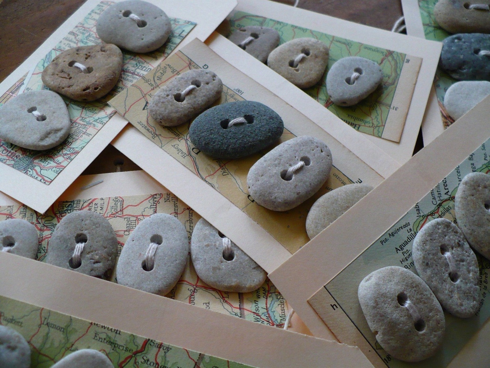 STONE BUTTONS 15 Beach Buttons on Tagsknitting Sewing - Etsy