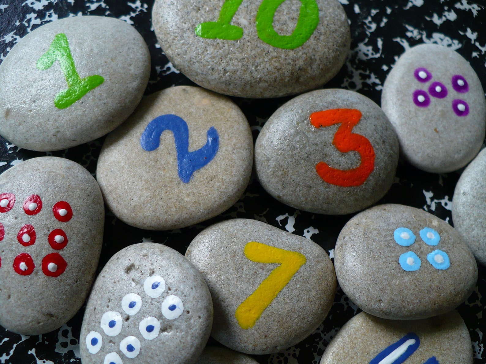 COUNTING ROCKS | Children Math Stone Learning Game | Organic Natural ...