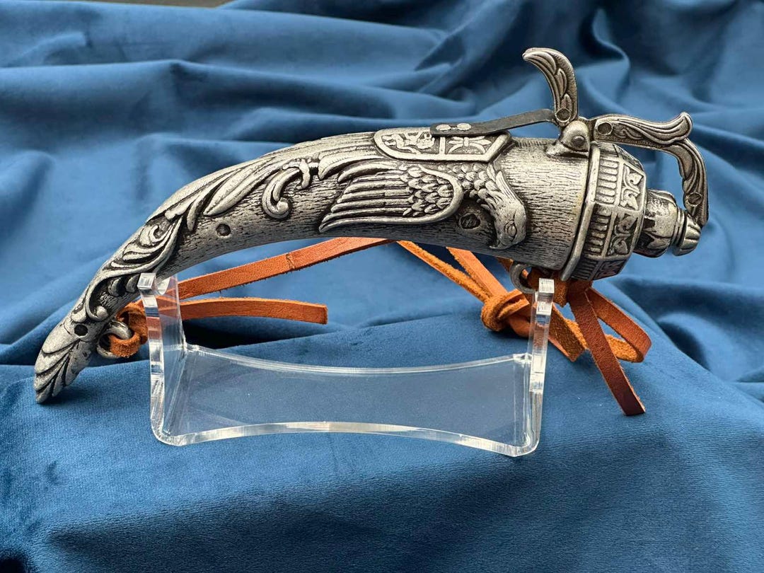 Powder Horn "phoenix Relief" Reproduction (22cm) - Etsy