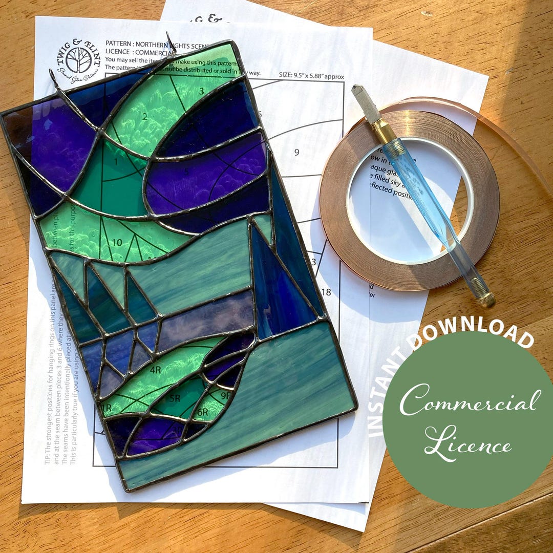 Northern Lights Stained Glass Pattern: Aurora Borealis Scene (PDF, SVG ...