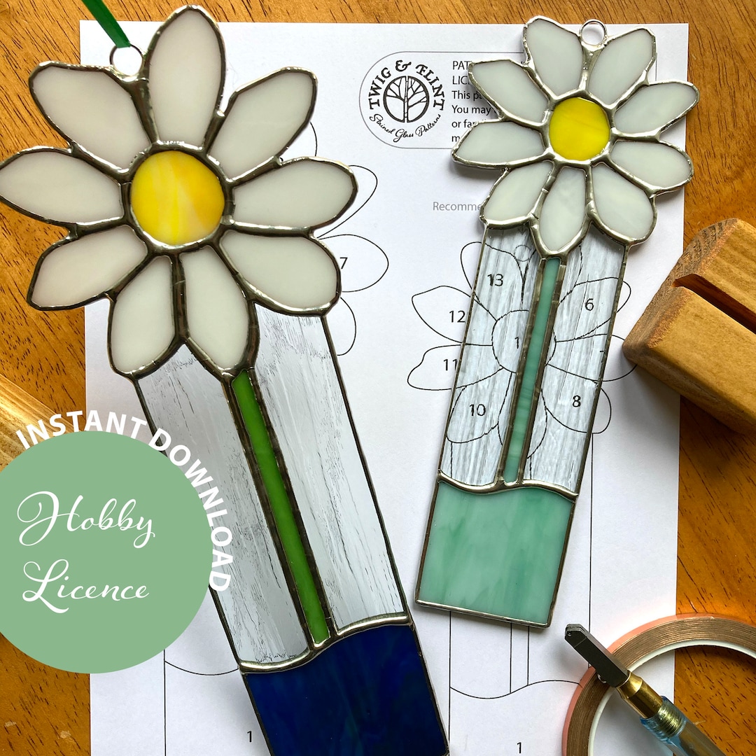 Daisy Stained Glass Pattern, Instant Download, Floral Suncatcher ...