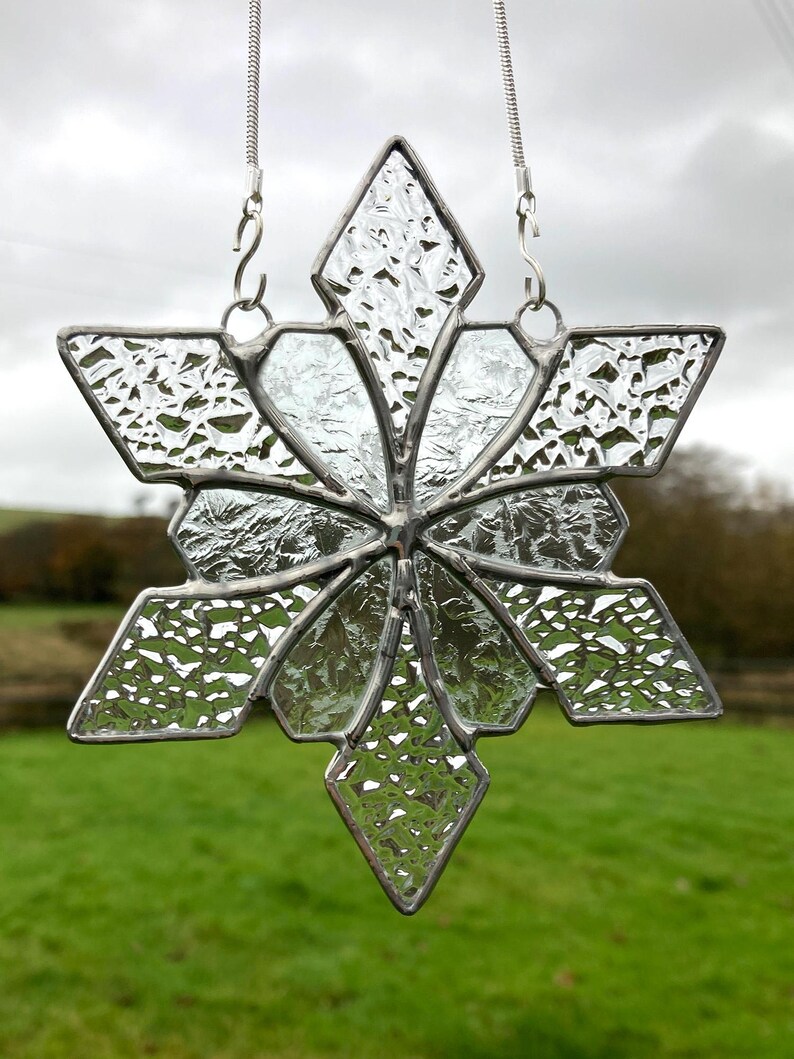 Snowflakes Stained Glass Pattern: 2 Winter Light Catching Designs (PDF ...