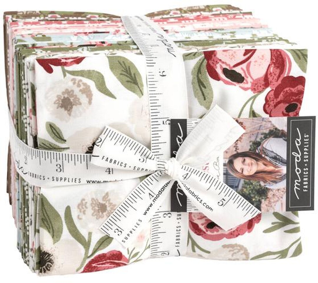 Lovestruck Moda Fat Quarter Bundle by Lella Boutique Twenty-eight 28 ...