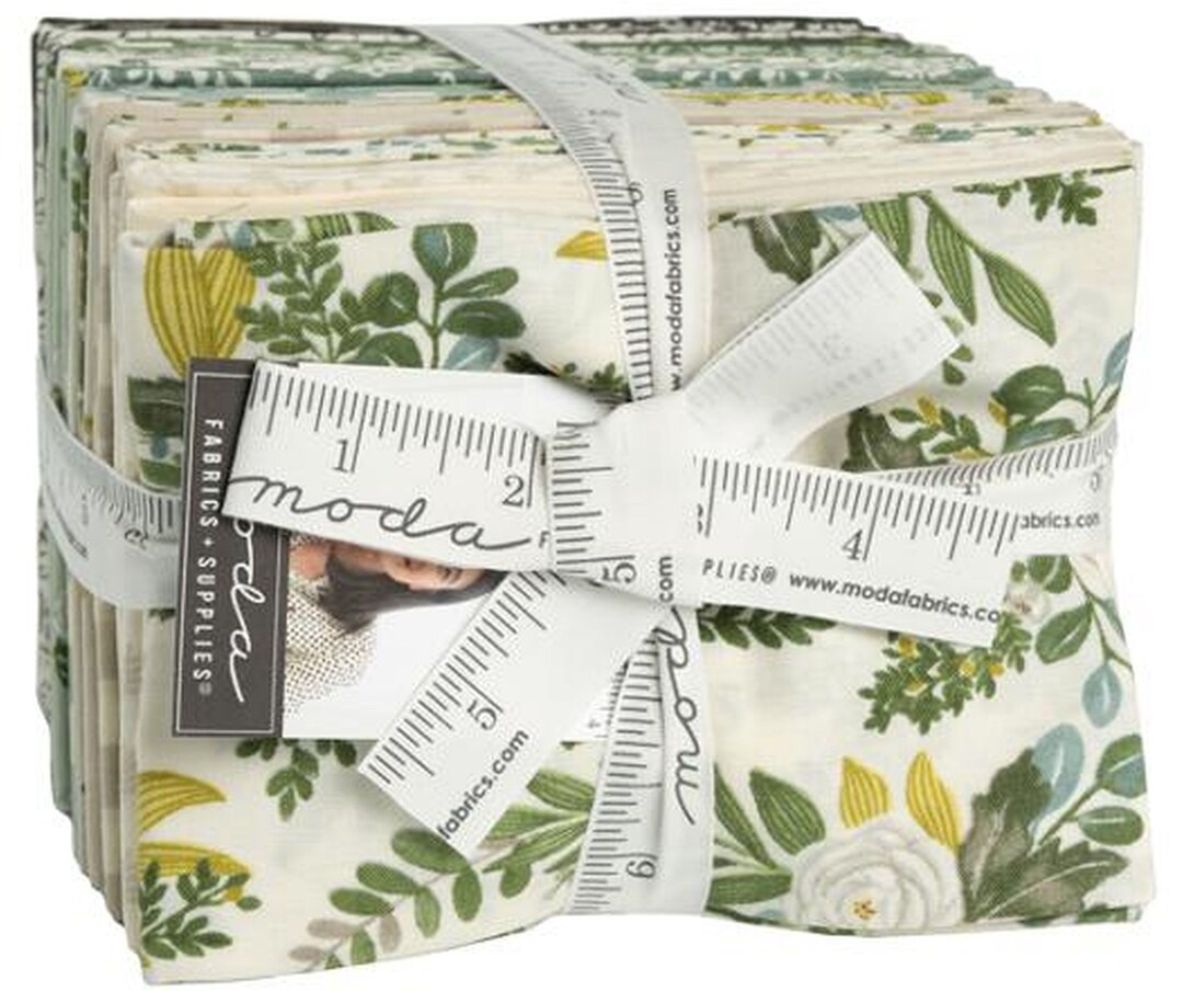 Happiness Blooms Moda Fat Quarter Bundle by Deb Strain - 35 (thirty ...