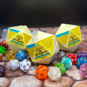 MYSTERY D20 Bath Bomb - Choose Your Scent - Dungeons and Dragons ...