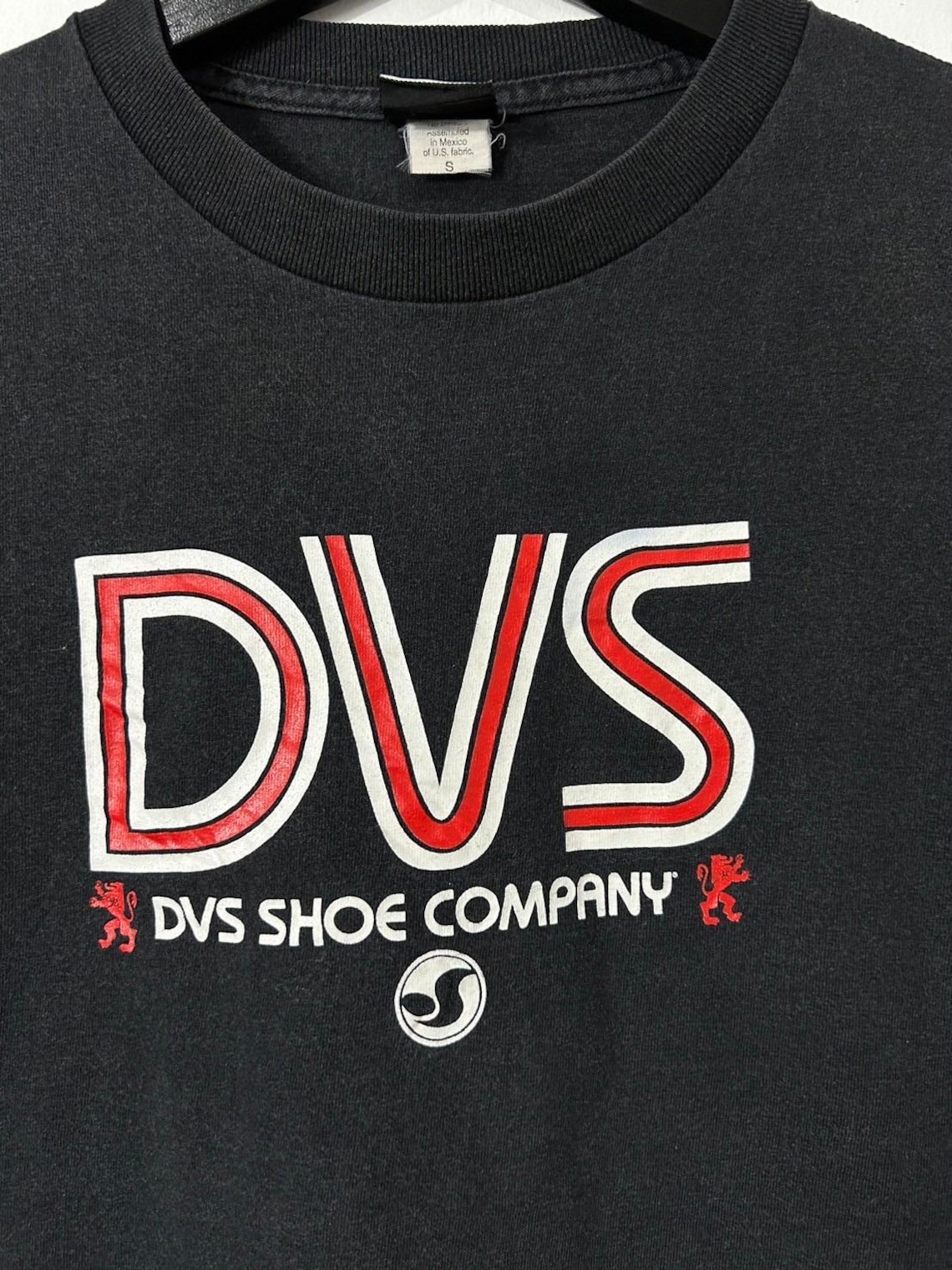 Vintage 2000s DVS Skateboard Tshirt Size S - Etsy