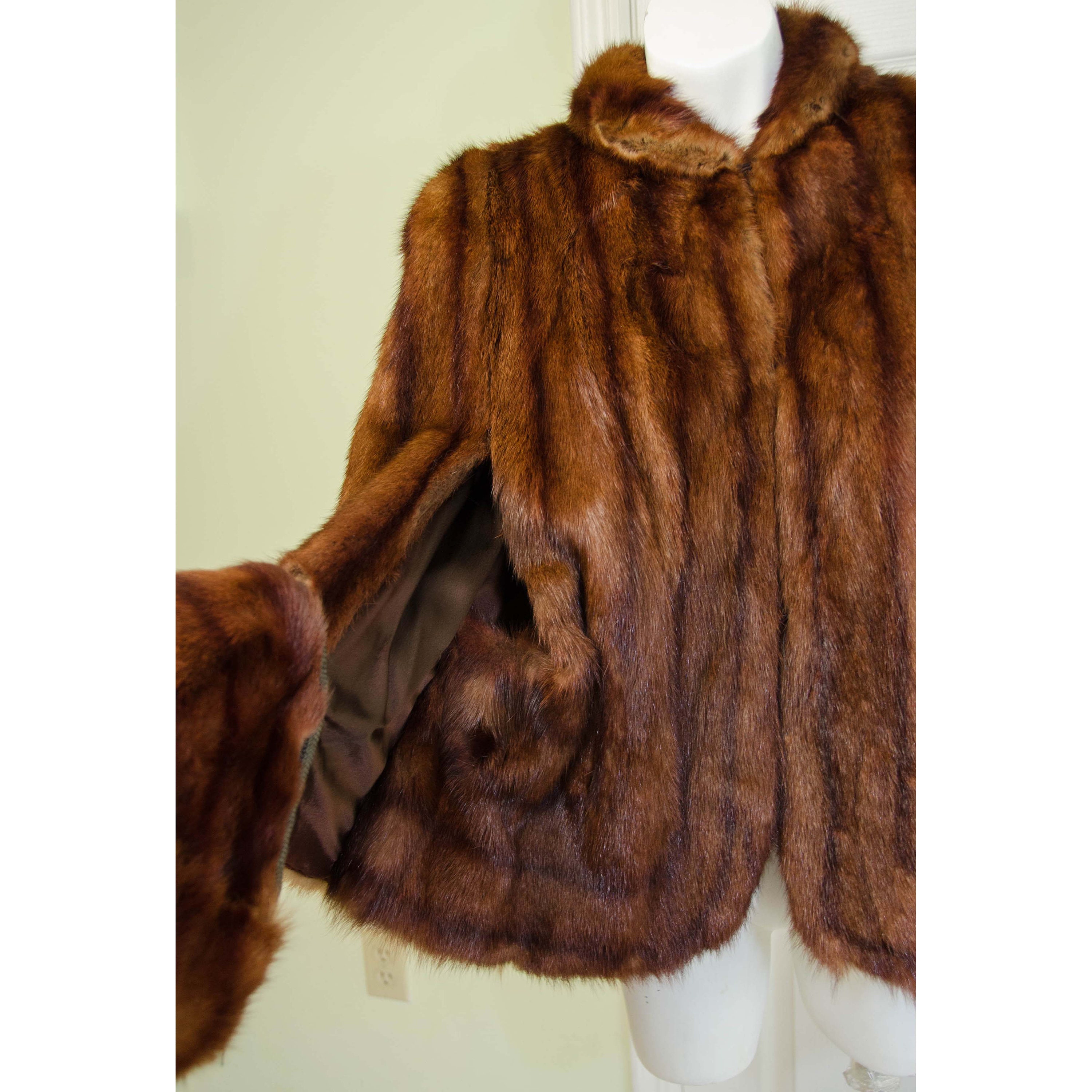 Vintage 1940's Woman's Fur Cape With Arm Cuffs - Etsy