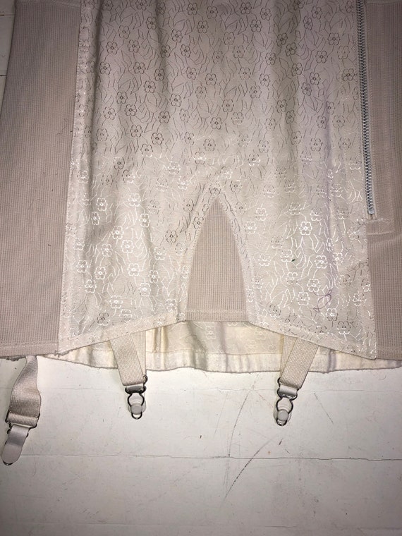 Vintage 1950s Womans Open Bottom Girdle Gem