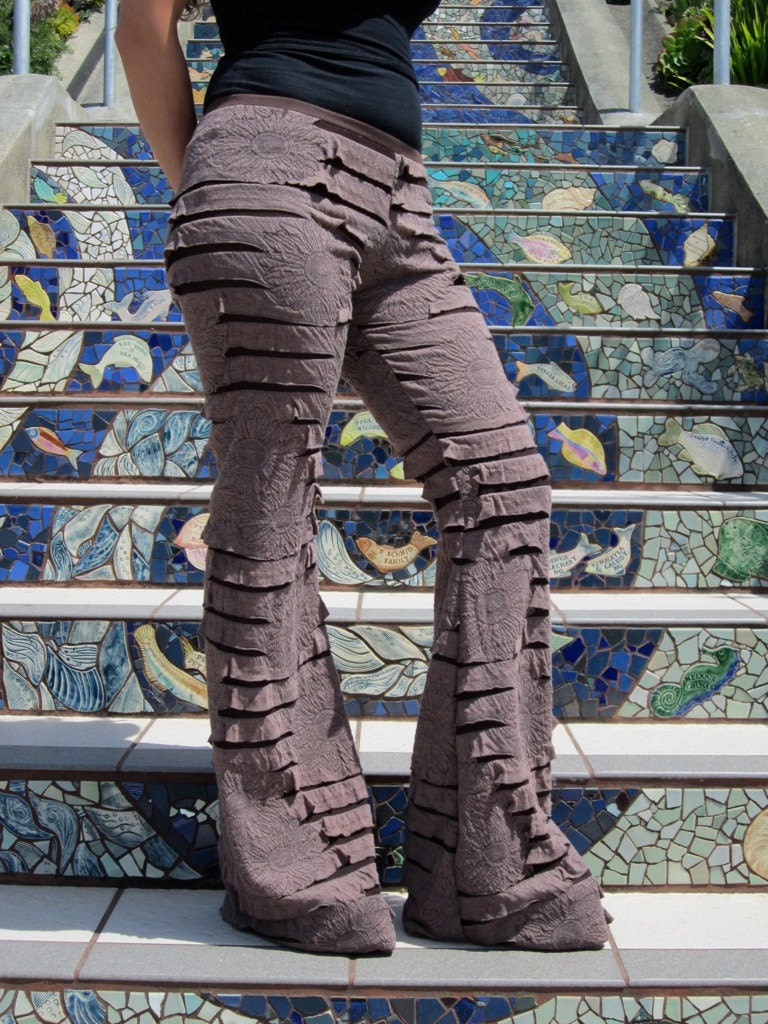 Cotton Ruffle Pants chocolate - Etsy