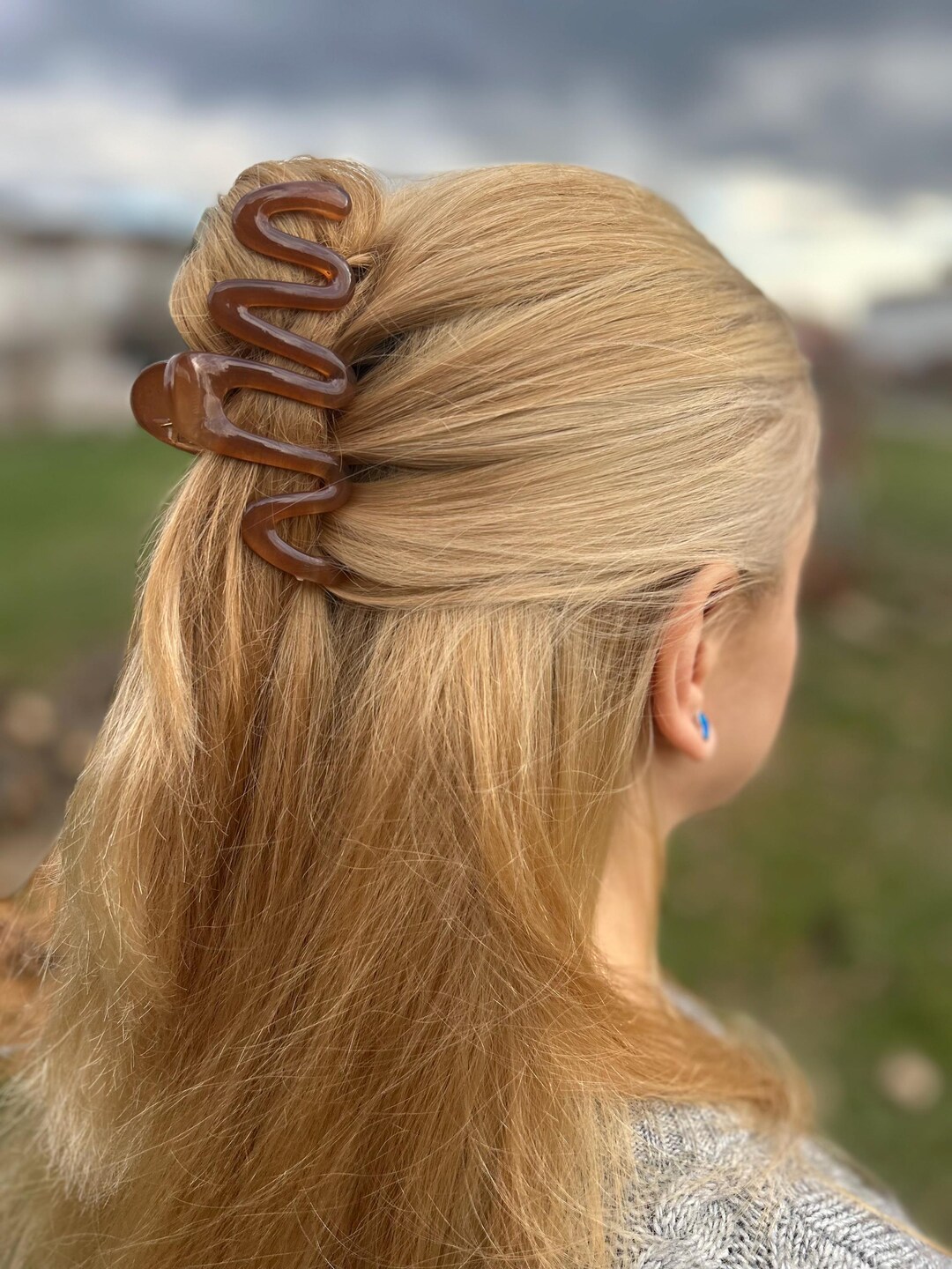 Chic Wavy Hair Clips for Strong Tresses, Plastic Large Wavy Hair Claw ...