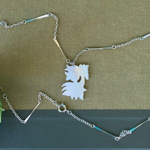 FREE Shipping-vintage Stunning Carved MOP Koi Fish Pendant Necklace ...