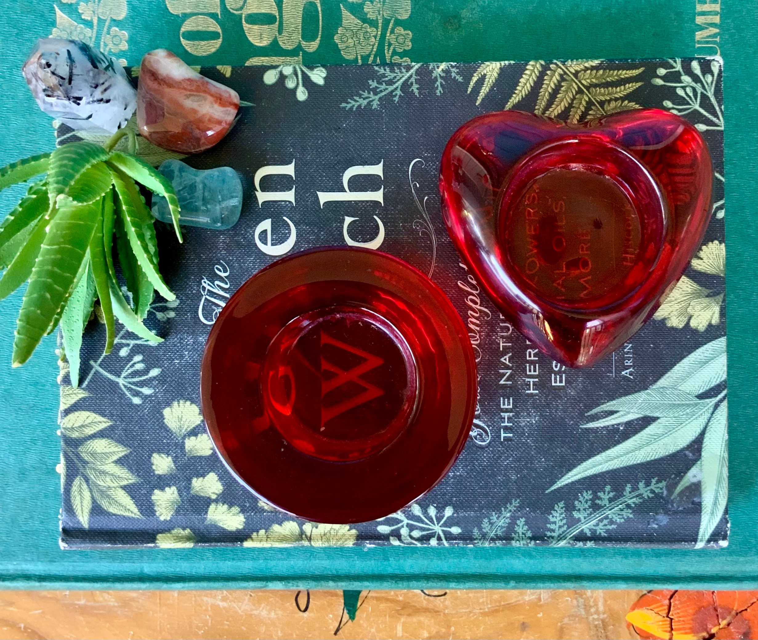 FREE Shipping-vintage *set of 2* Ruby Red Glass Heart & Circle Tea ...