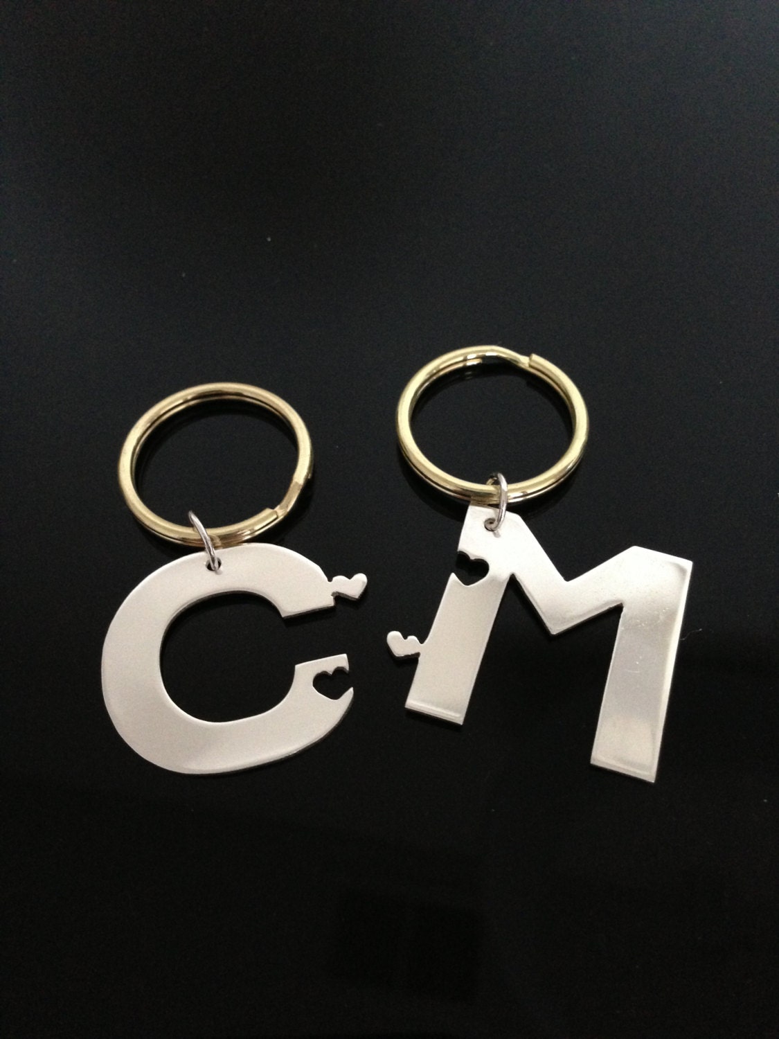 Connecting Couple's Initials & Hearts Keychains - Etsy