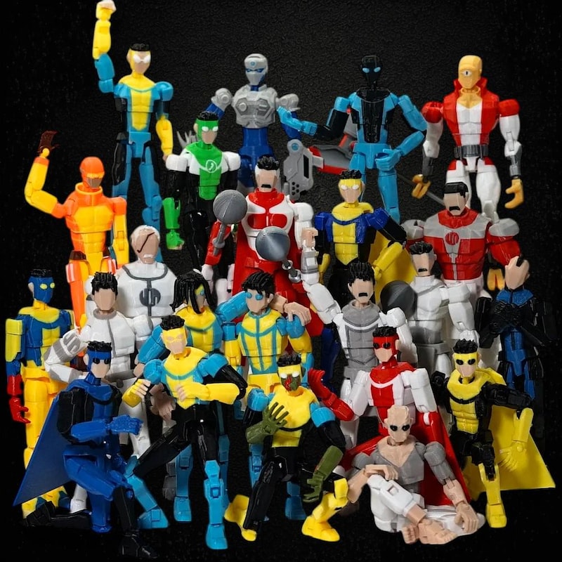 T13 Invincible Figure - Etsy