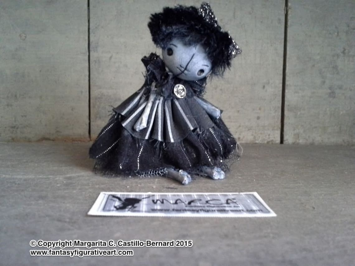 Goth art doll accessory BJD prop miniature creepy cute | Etsy
