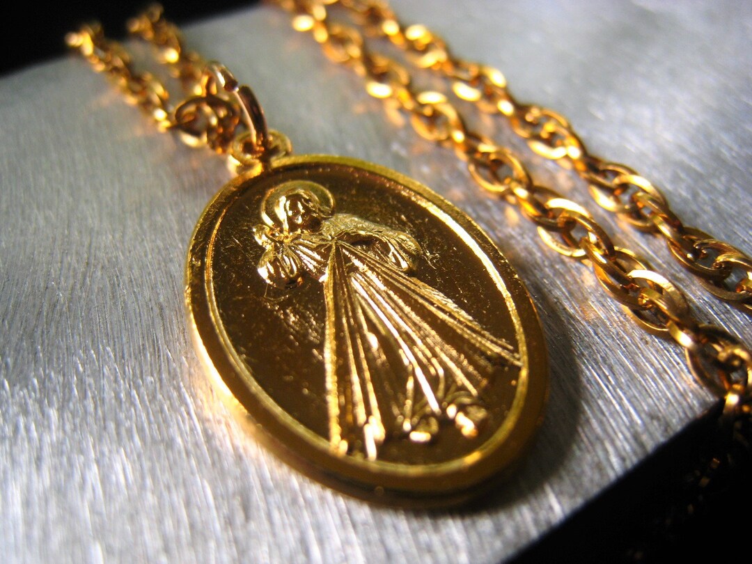 Divine Mercy Gold Pendant Necklace Spiritual Religious Inspirational ...