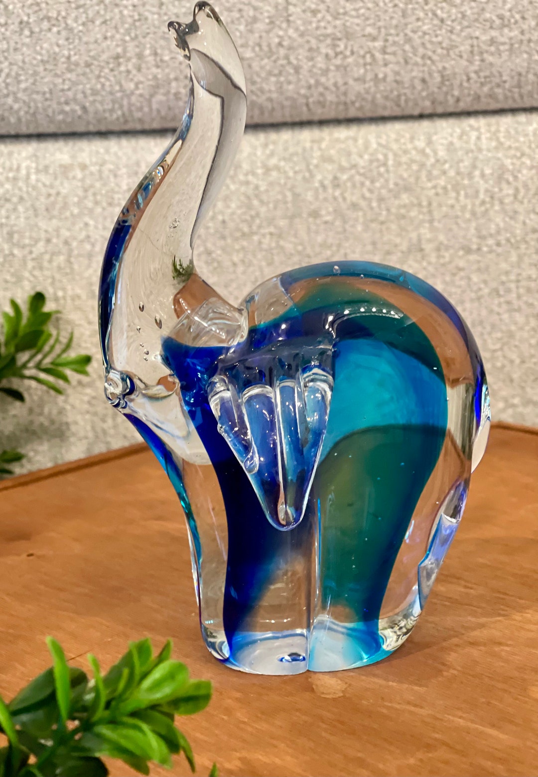 Art Glass Blue Elephant Figurine Paperweight Cobalt Blue Light Murano ...