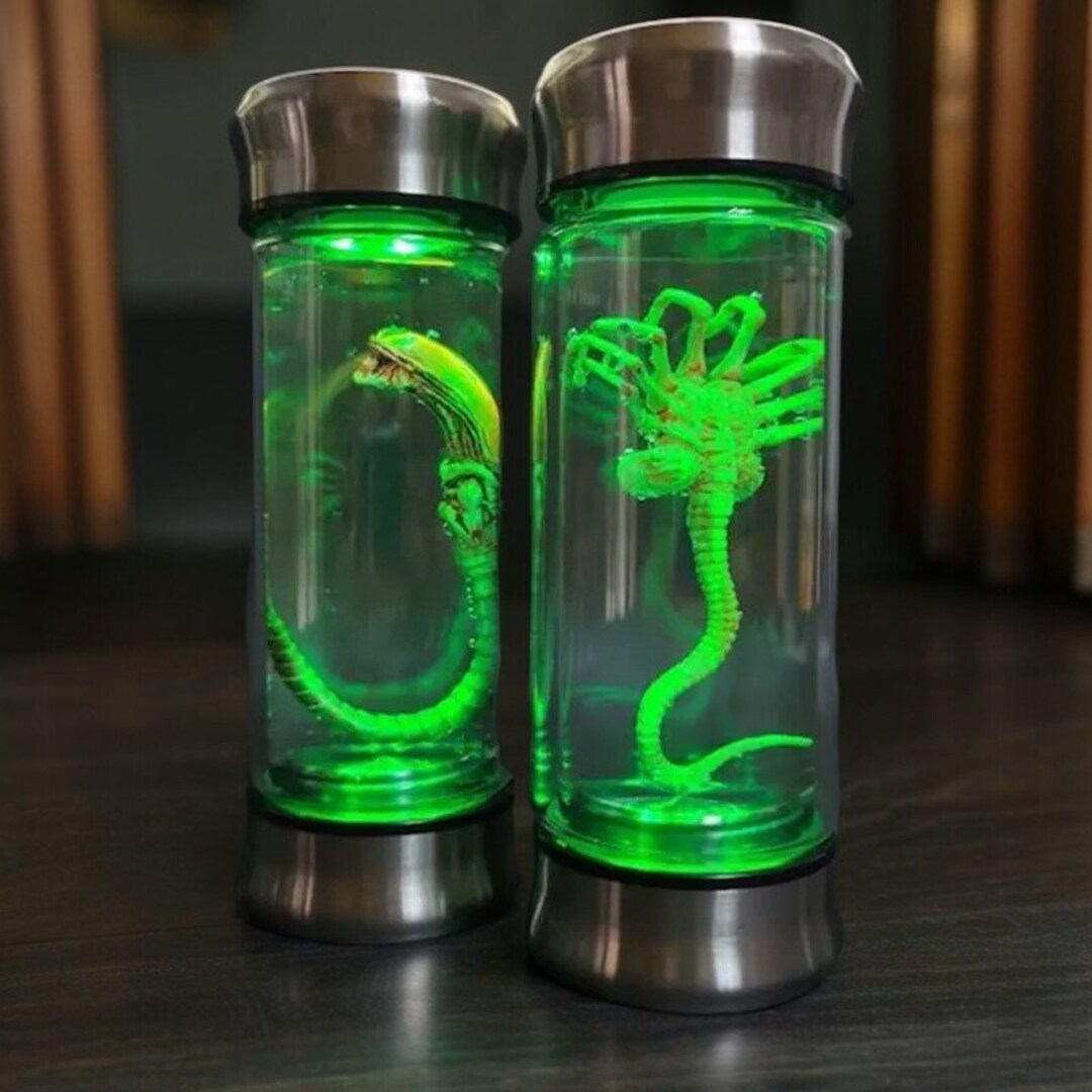 Alien Glass Jar Xenomorph Specimen, Alien Vat Sculpture, Facehugger ...