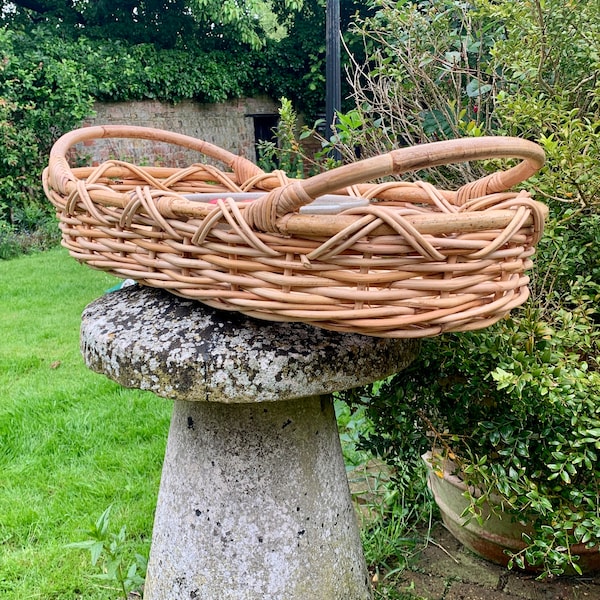 Willow Basket - Etsy