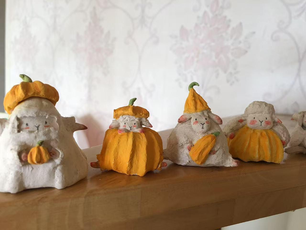 Pumpbaa1 | Puff Lamb Hold Little Round Pumpkin | Handmade Clay Figurine ...